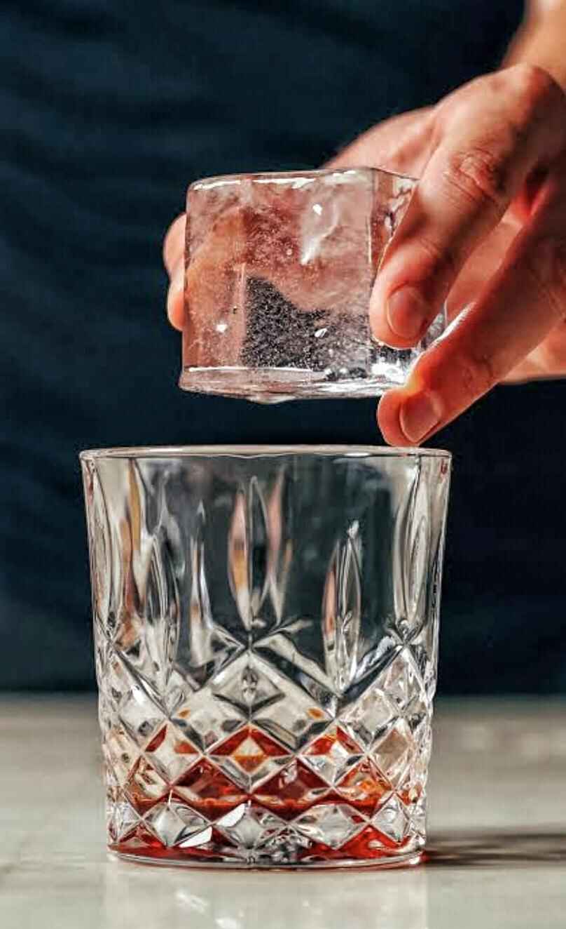 Simple Old Fashioned Recipe - Liquor Trends